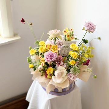 Rui Flowers & Florist Supplies